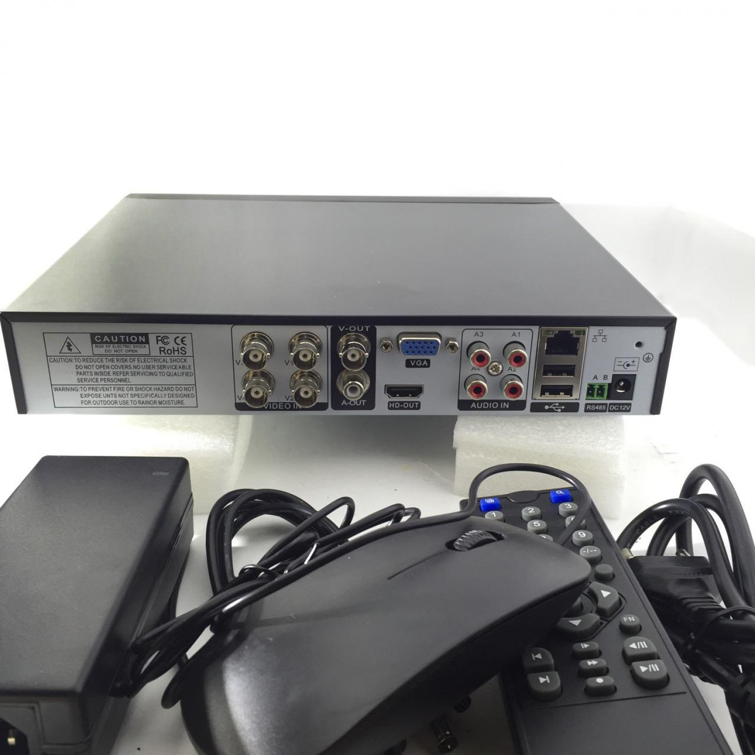 AHD система DVR 4ch + 4 AHD камери - Пълен пакет за видео наблюдение ...